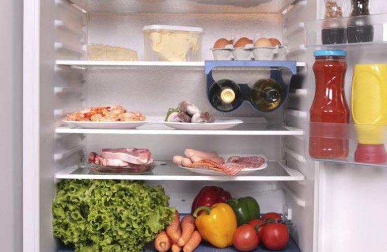 What You Should Know About Food Handling For Beginners | Fruitful Kitchen