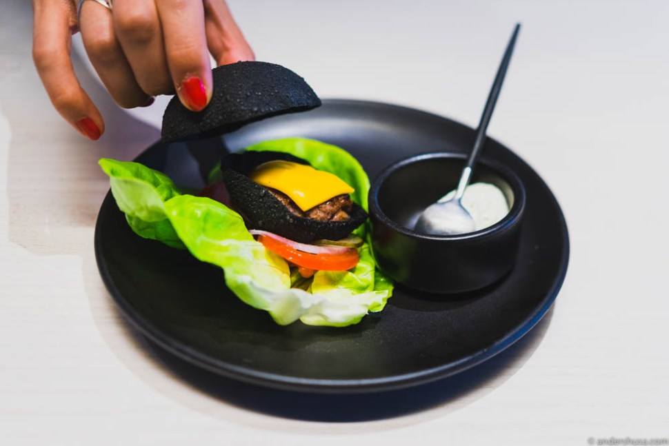 9 Ways That Foodies Can Impress Their Guests | Fruitful Kitchen