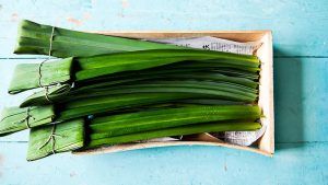 How To Use Pandan Extract And What Can You Use It For | Fruitful Kitchen